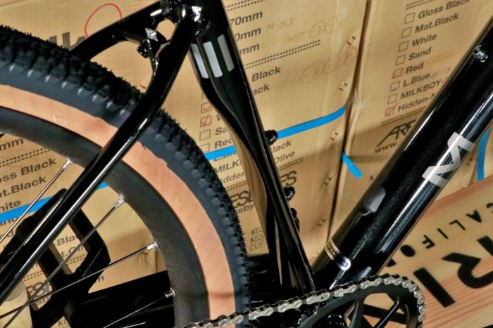 ついに日本流通開始！本格派フラットバーグラベル「MARIN DSX FS.2023」 | 京都の中古自転車・新車販売 サイクルショップ エイリン