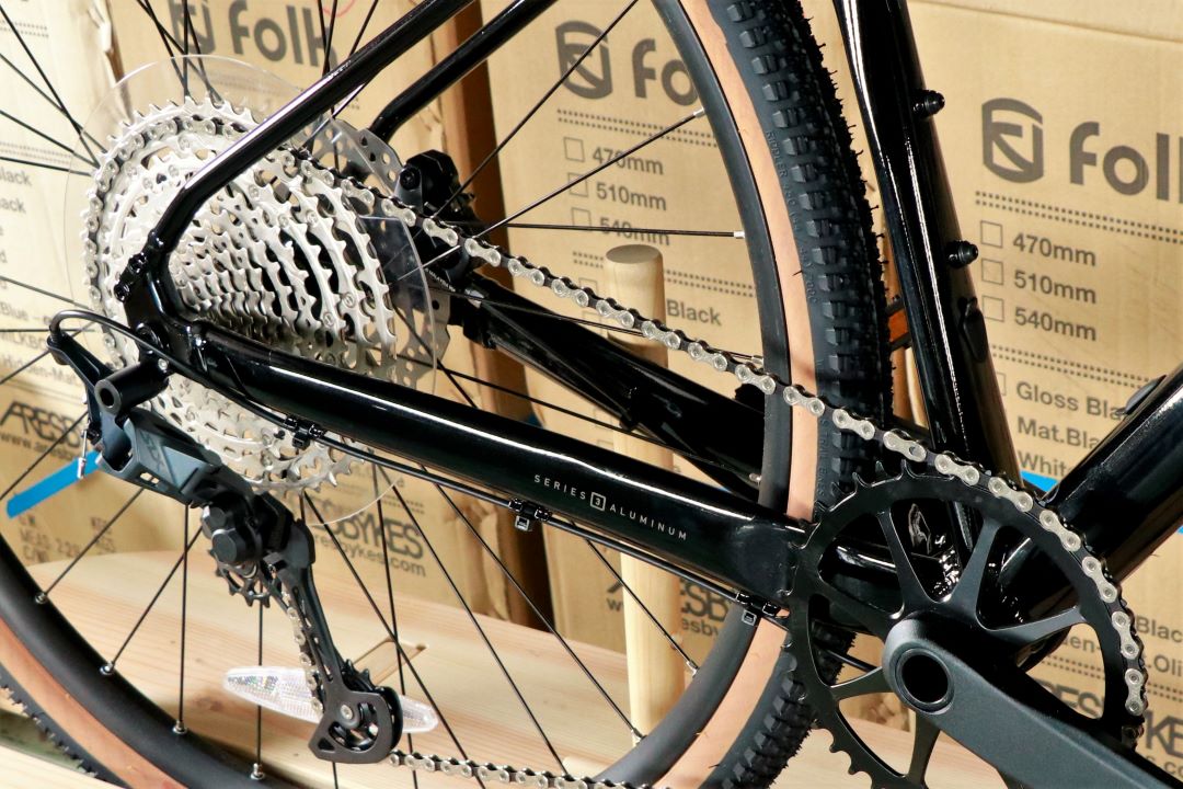 ついに日本流通開始！本格派フラットバーグラベル「MARIN DSX FS.2023」 | 京都の中古自転車・新車販売 サイクルショップ エイリン